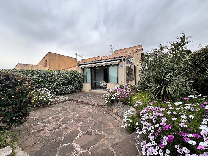 Maison 4 pièces à vendre à Fleury, Saint-Pierre, Les Cabanes