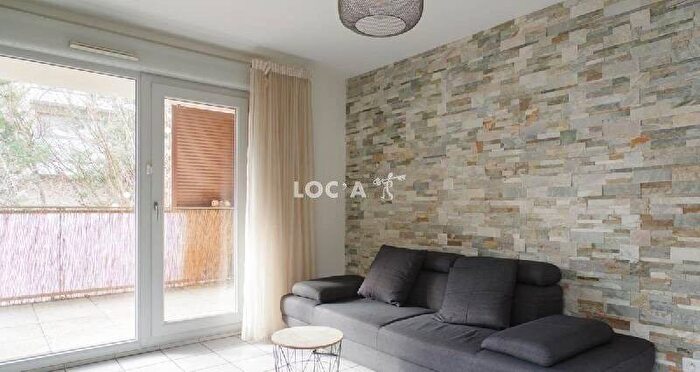 Appartement à louer - Villeurbanne - 3 pièces - 2 chambres