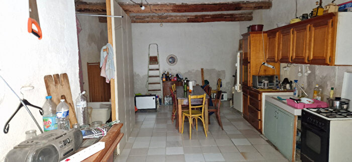 Maison à vendre - Adissan - 4 pièces - 2 chambres