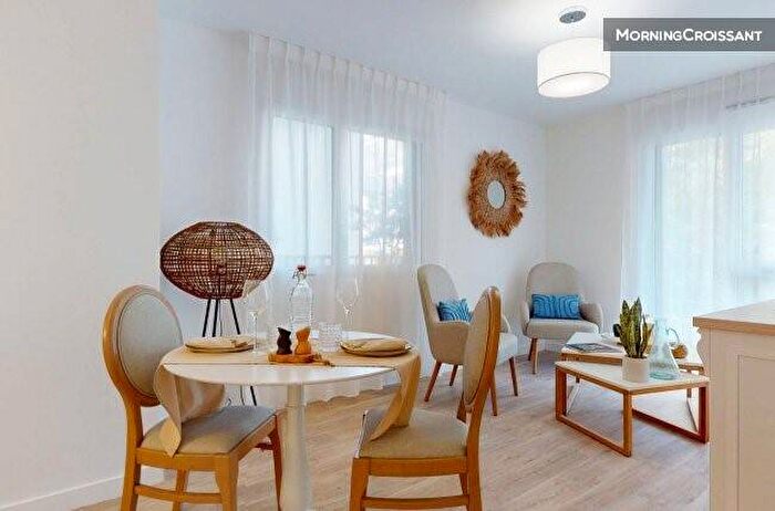 Appartement à louer - Nogent Village-Coulmiers, Nogent-sur-Marne - 3 pièces - 2 chambres