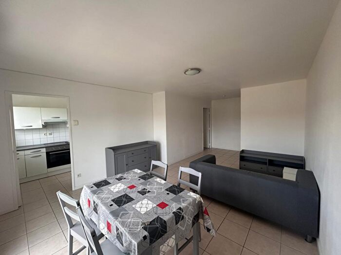 Béthune, Cheminots : Appartement 3 pièces à louer