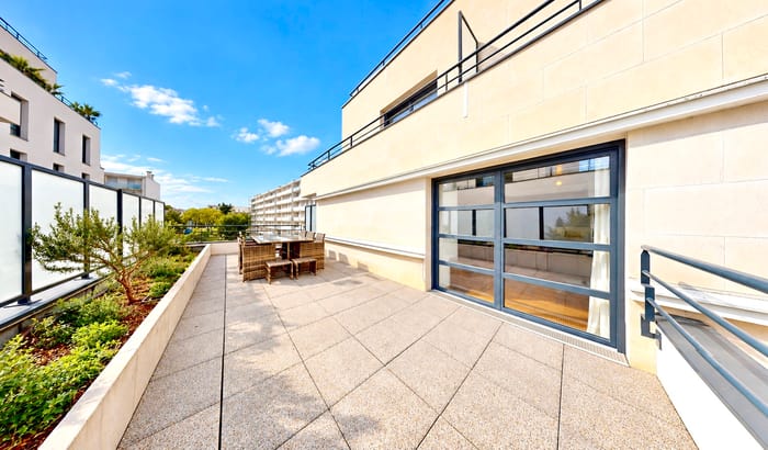 Colombes, Europe : Appartement 5 pièces à louer