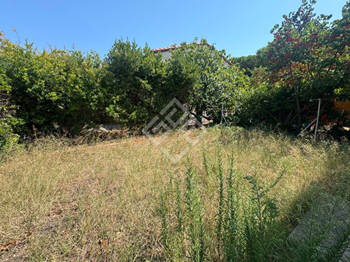 Maison à vendre - Narbonne, Bourg - 5 pièces - 4 chambres