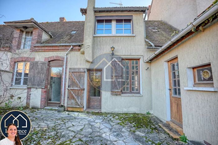 Maison à vendre - Nogent-le-Roi - 6 pièces - 3 chambres