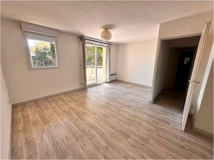 Toulouse, Pouvourville : Appartement 4 pièces à louer