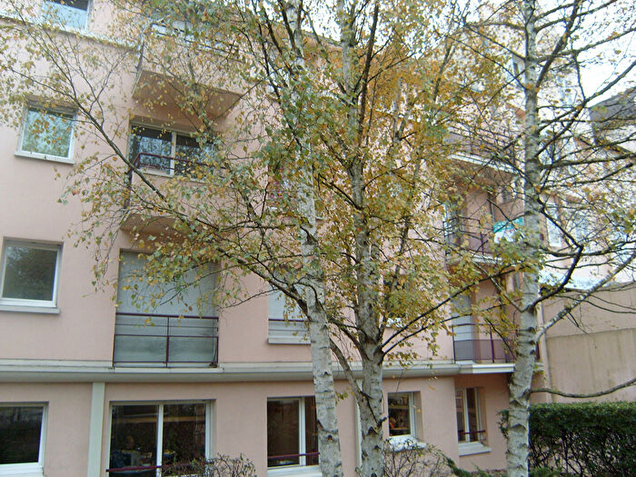 Appartement à louer - Auxerre, Saint-Julien, Saint-Amâtre - 2 pièces - 1 chambre