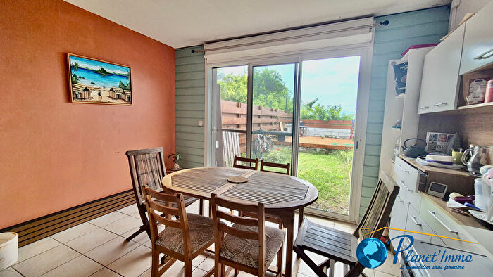 Maison à vendre - Saint-Leu, Piton Saint-Leu, Bois de Nèfles, Plateau - 4 pièces - 3 chambres