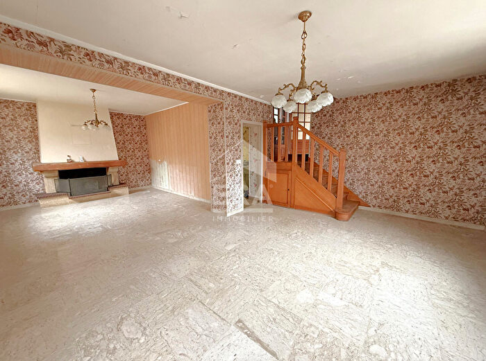 Maison à vendre - Courtomer - 6 pièces - 4 chambres