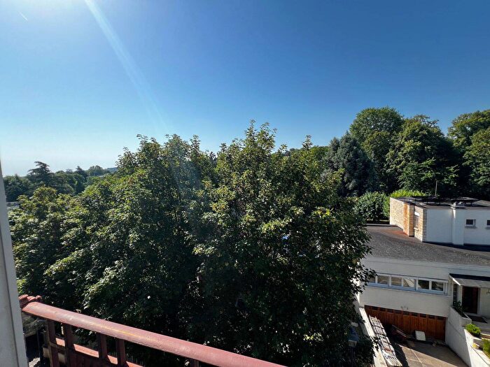 Centre-La Prairie, Ville-d'Avray : Appartement 3 pièces à louer