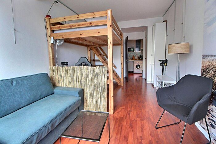 Appartement 1 pièce à louer à Val dOr, Saint-Cloud