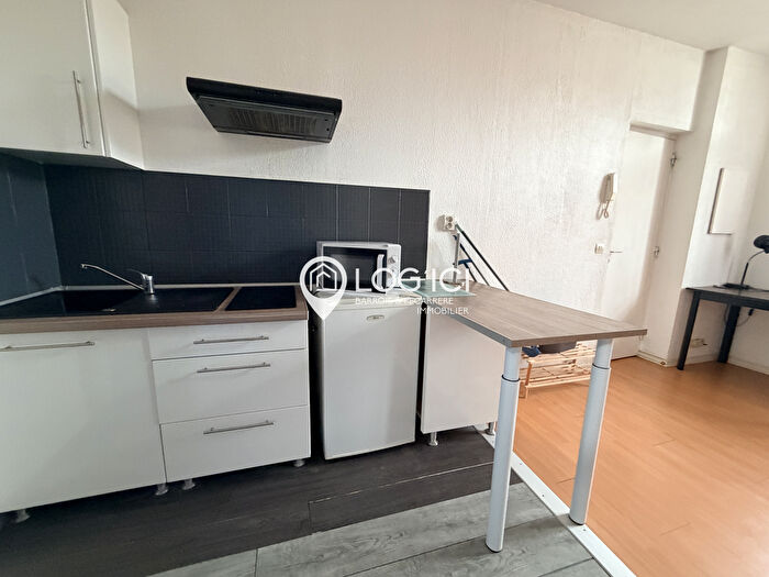 Appartement 1 pièce à Tarbes, Centre-ville, à louer