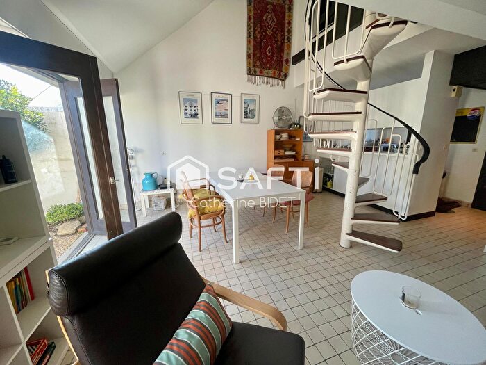 Maison à vendre - La Grande-Motte, Centre-ville, Port - 6 pièces - 4 chambres