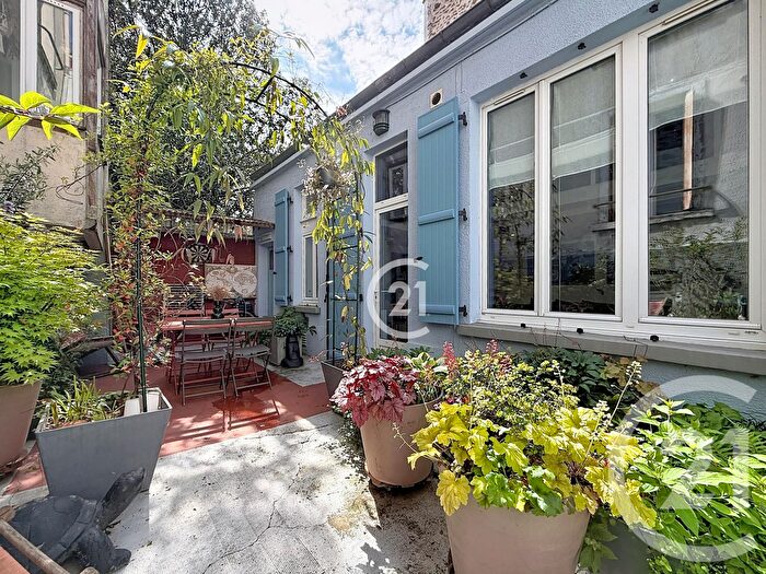 Maison 3 pièces à vendre à Montreuil, Solidarité, Carnot