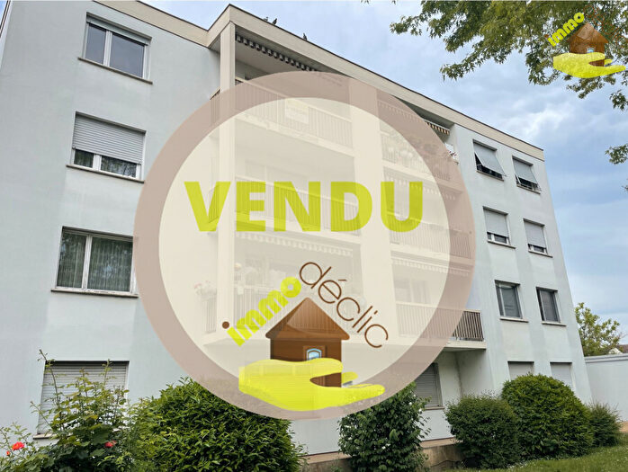 Appartement à vendre - Saint-Louis, Centre-ville - 3 pièces - 2 chambres