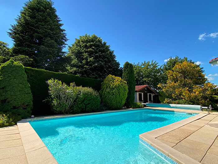 Genas - Maison 6 pièces à vendre