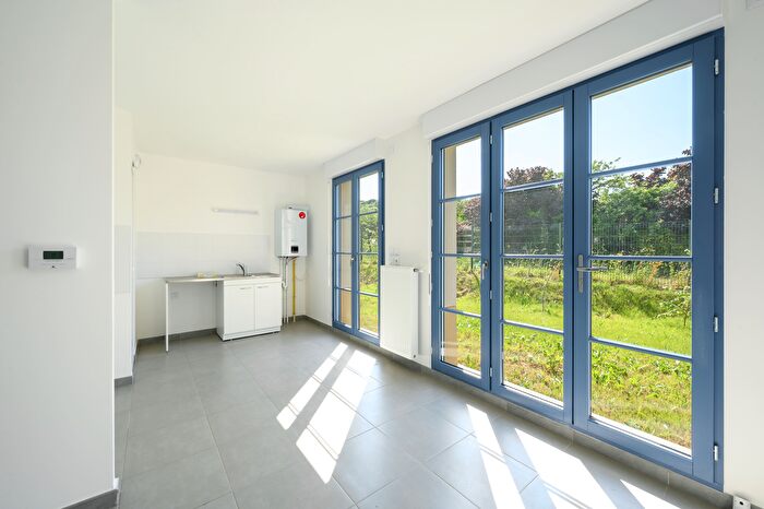 Maison à vendre - Nointel - 4 pièces - 3 chambres