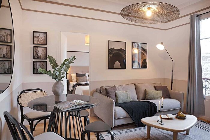 Appartement à louer - Ternes-Maillot, Paris ème arrondissement - 1 pièce