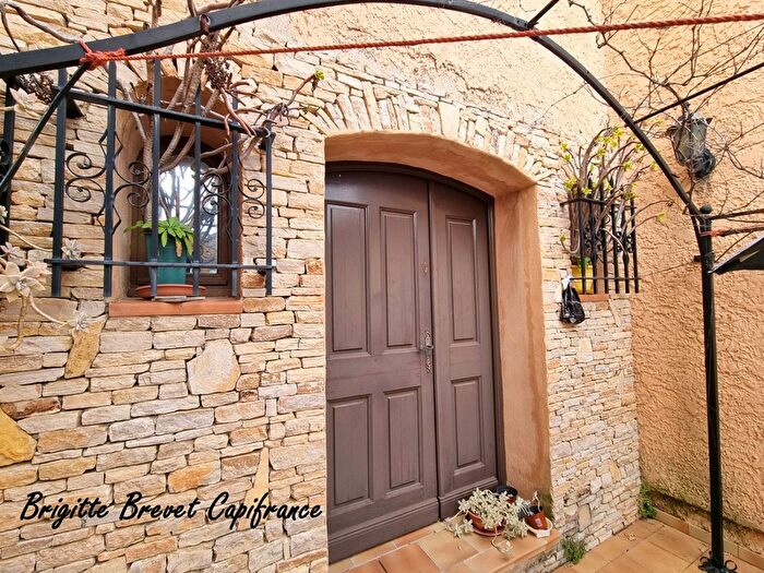 Maison à vendre - Fuveau - 7 pièces - 5 chambres