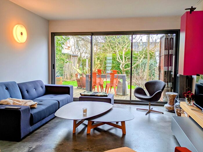 Maison à vendre - Quartiers Sud-Est, Francisco Ferrer - 5 pièces - 4 chambres