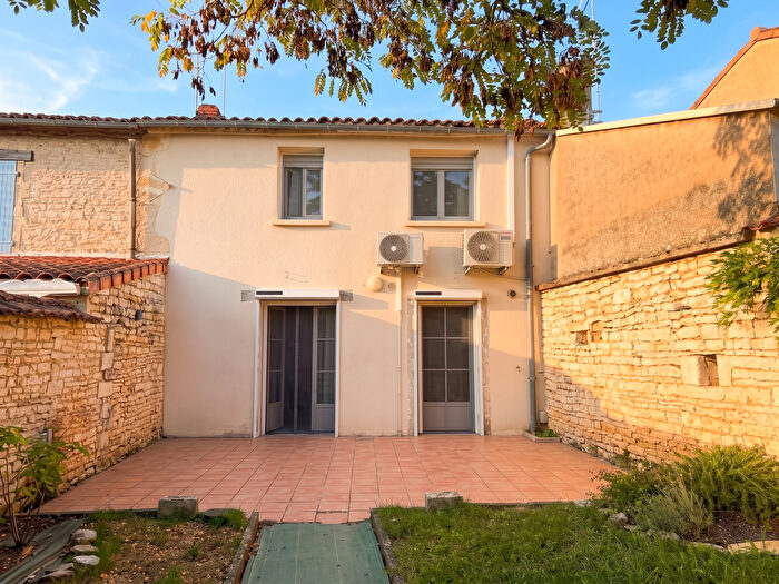 Maison 4 pièces à vendre à Mansle