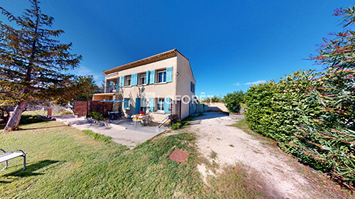 Maison à vendre - Velaux - 7 pièces - 4 chambres