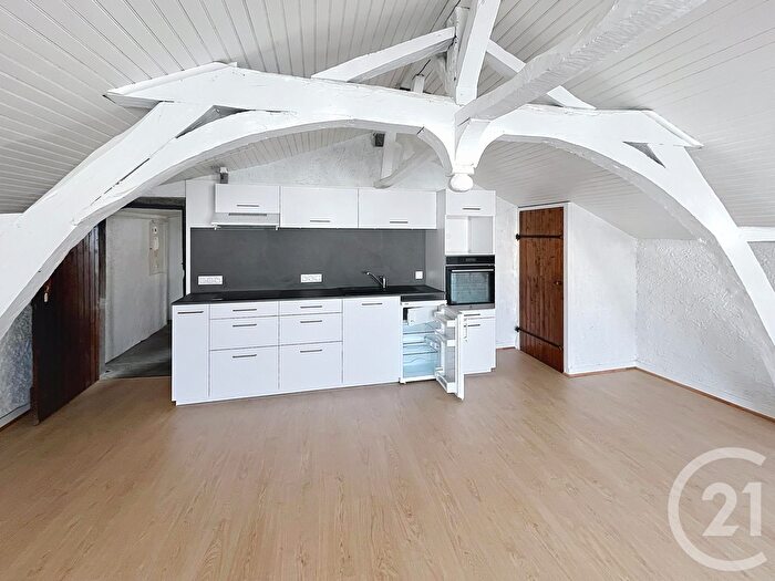 Appartement à vendre - Riom, Centre-ville - 2 pièces - 1 chambre