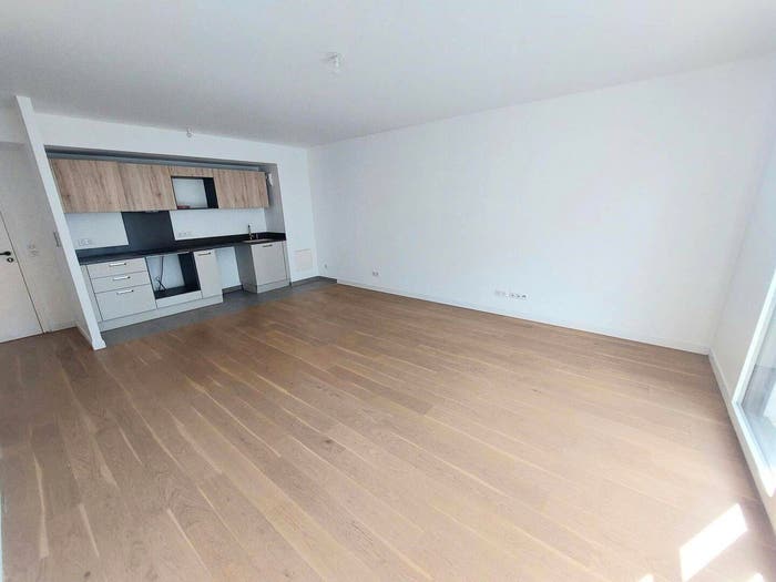 Appartement 4 pièces à louer à Espaces Jeunes, Issy-les-Moulineaux