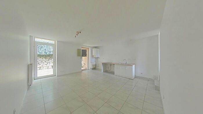 Appartement à louer - Saint-Étienne, Tardy, Colline des Pères, Bizillon - 3 pièces - 2 chambres