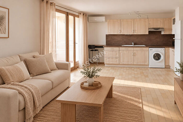 Appartement 2 pièces à vendre à Carqueiranne