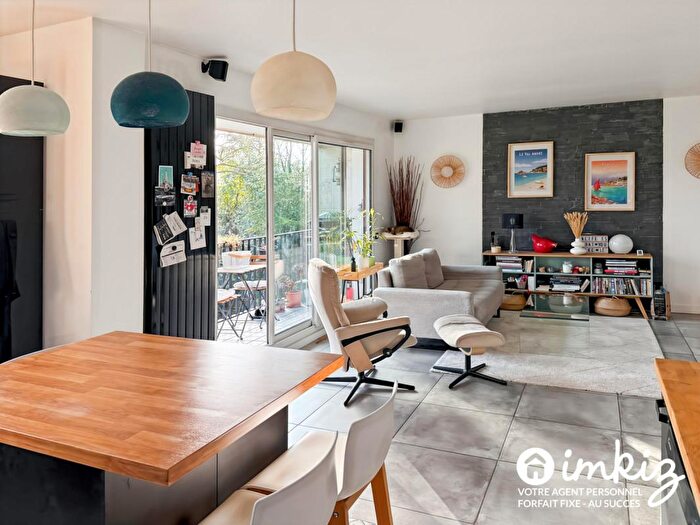 Appartement à vendre - Saint-Maurice, Gravelle, Hôpital - 3 pièces - 2 chambres