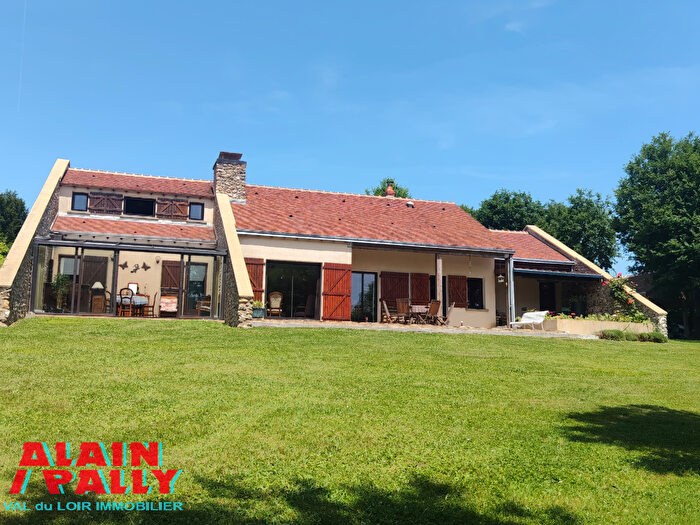 Maison 9 pièces à vendre à Cloyes-sur-le-Loir