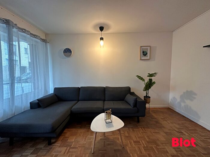 Appartement à vendre - Quartiers Centre, Saint-Anne - 5 pièces - 4 chambres