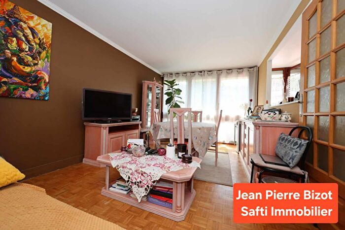 Appartement à vendre - Chilly-Mazarin, Nord - 3 pièces - 2 chambres