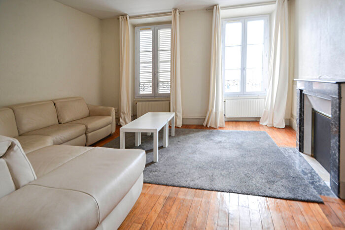 Appartement à vendre - Pithiviers - 2 pièces - 1 chambre