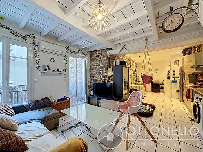 Roquebrune-sur-Argens, Village : Appartement 3 pièces à vendre