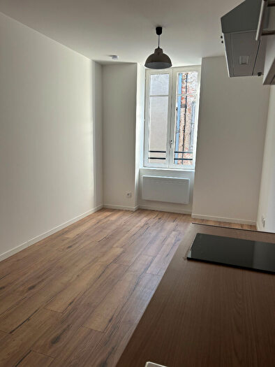 Appartement à louer - Saint-Amans-Soult - 2 pièces - 1 chambre