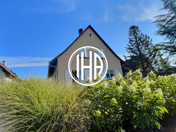 Maison à vendre - Hattstatt - 6 pièces - 4 chambres