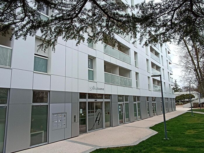 Appartement à louer - Colomiers, Centre-ville - 3 pièces - 2 chambres