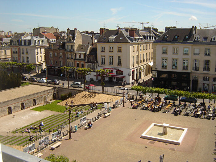 Appartement à vendre - Reims, Centre-ville - 2 pièces - 1 chambre