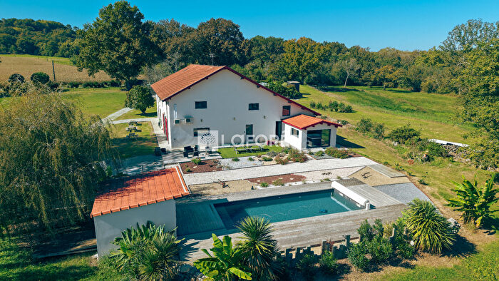 Maison à vendre - Saint-Jean-de-Marsacq - 15 pièces - 10 chambres