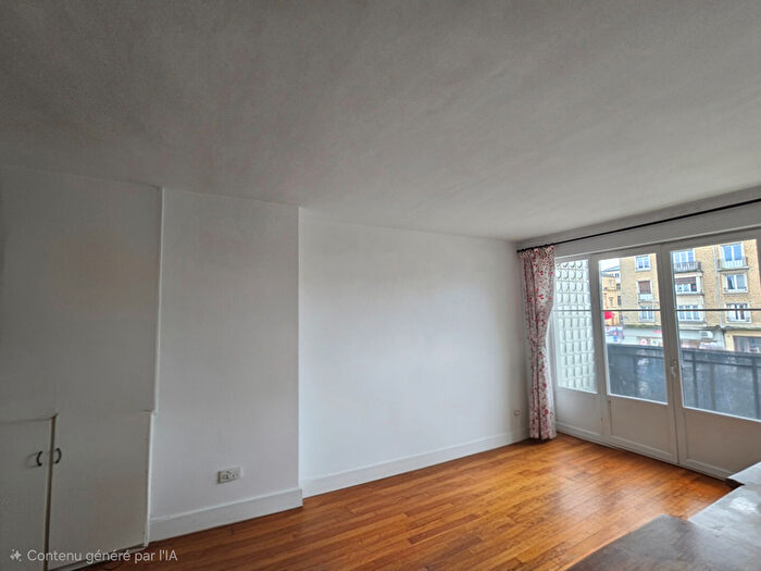 Appartement à louer - Charleville-Mézières, Gare - 3 pièces - 2 chambres