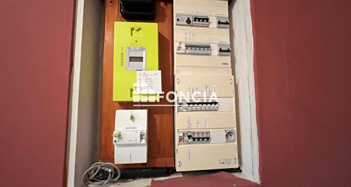 Maison à vendre - Allonnes - 5 pièces - 4 chambres