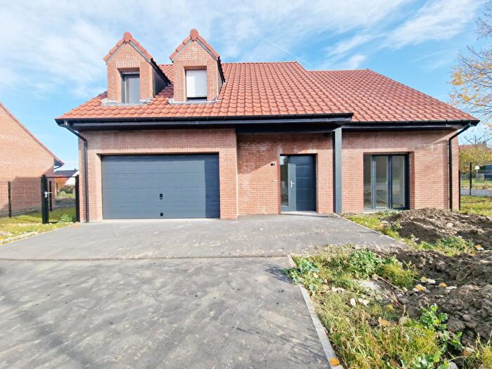 Maison à vendre - Genech - 7 pièces - 4 chambres