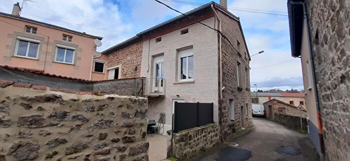 Maison à vendre - Saint-Just-Malmont - 4 pièces - 3 chambres