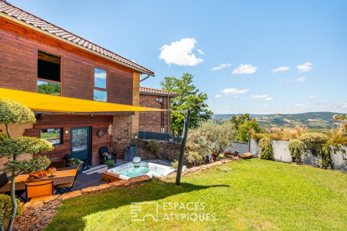 Maison 8 pièces à Oingt, à vendre
