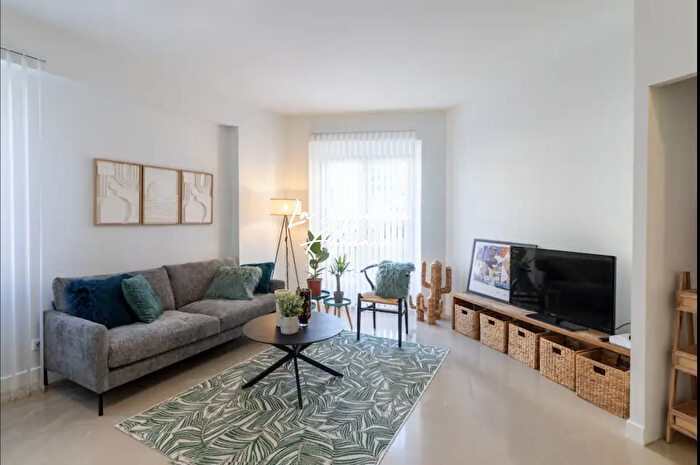 Maison 5 pièces à Agen, Cours Victor Hugo, à louer
