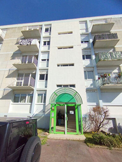 Maisons à vendre et appartements à louer - 1
