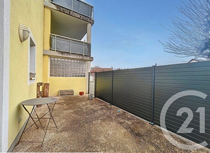 Appartement à louer - Trévenans - 2 pièces - 1 chambre