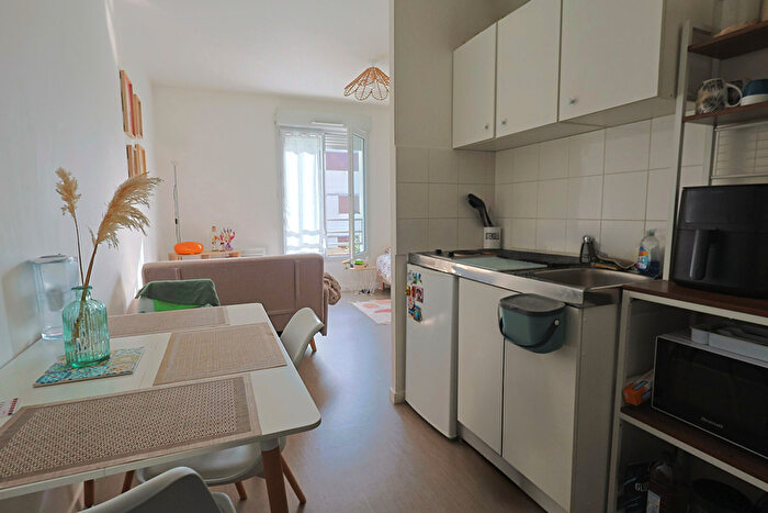Appartement 1 pièce à vendre - Tours, Sainte-Radegonde, IUT
