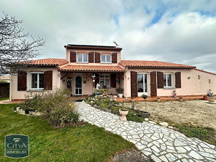 Maison à vendre - Saujon - 6 pièces - 4 chambres